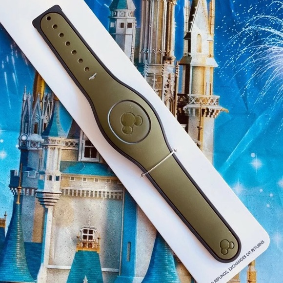 Disney | Accessories | Disney Parks Magic Band 2 Olive Green Magicband ...